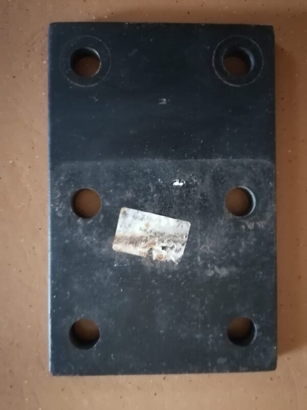 6 Hole Drop plate for tow bar (Used) – Camping Guru